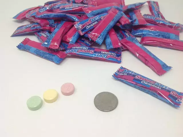 Shop Beulah's Candyland Sweet Tart Packets 2 Pounds Bulk Sweet Tarts ...